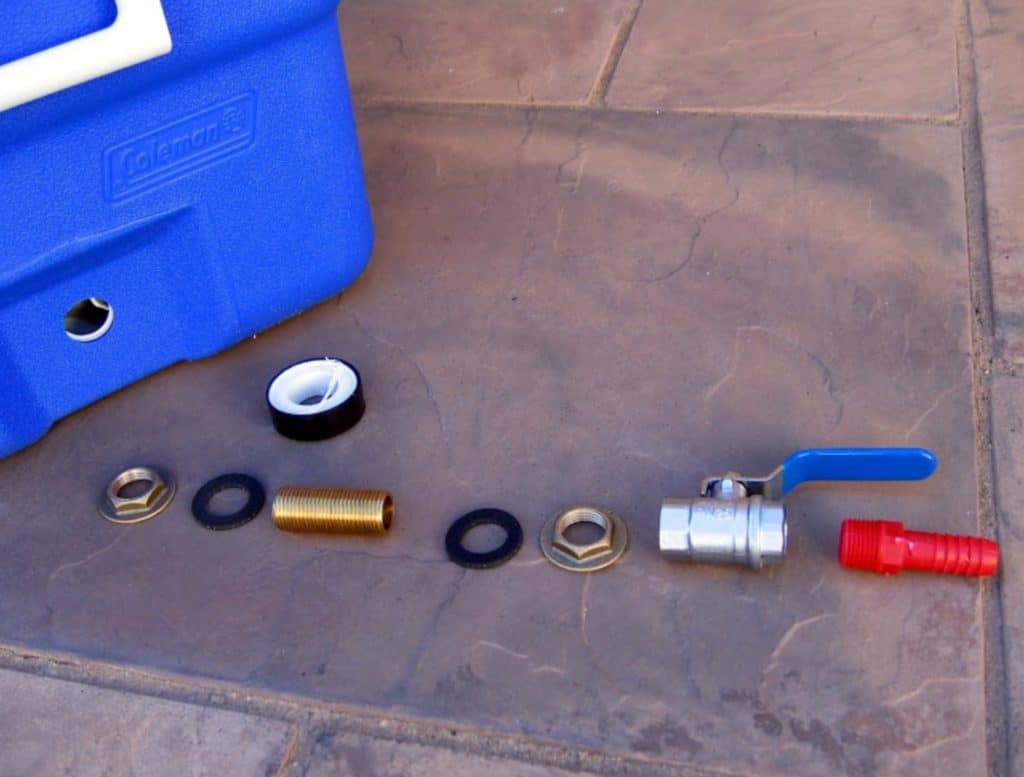 [DIY] How to Build a Mash Tun from a Cooler (INSANELY Simple)