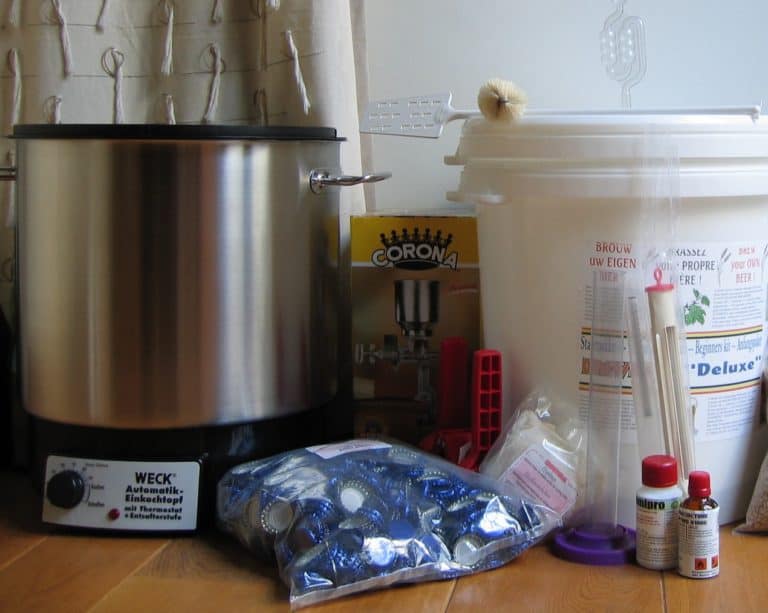 The 7 Best Home Brewing Kits: 52Brews Buyer's Guide