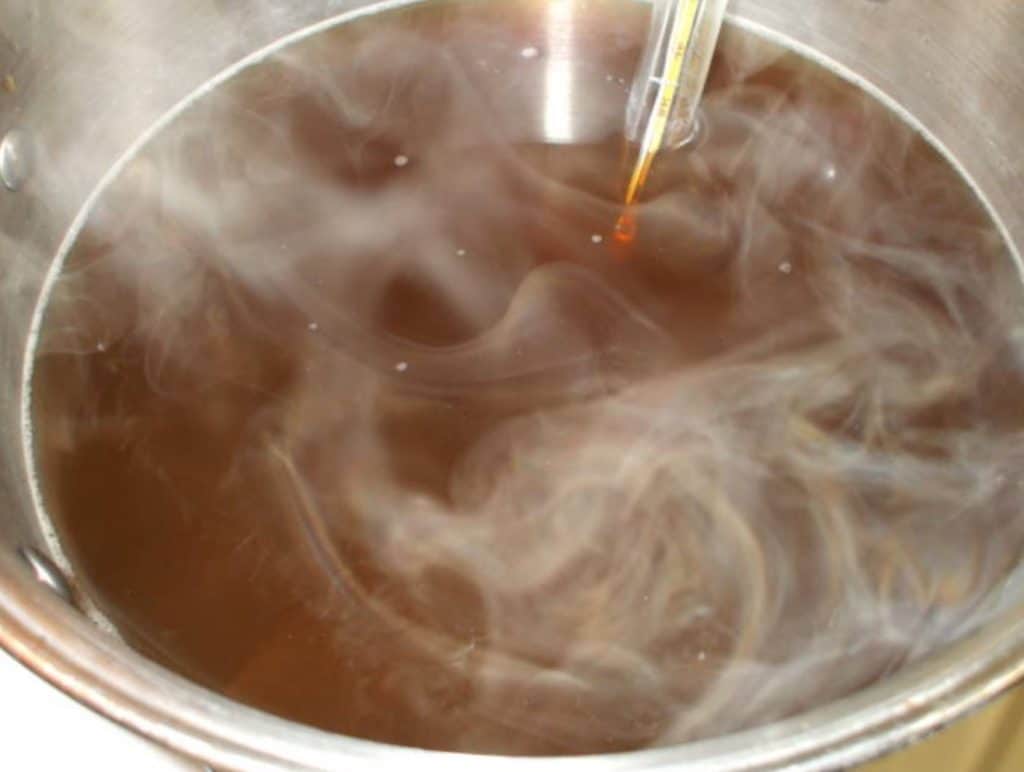 How to Make Mead at Home in 10 Simple Steps - Easy Mead Recipe